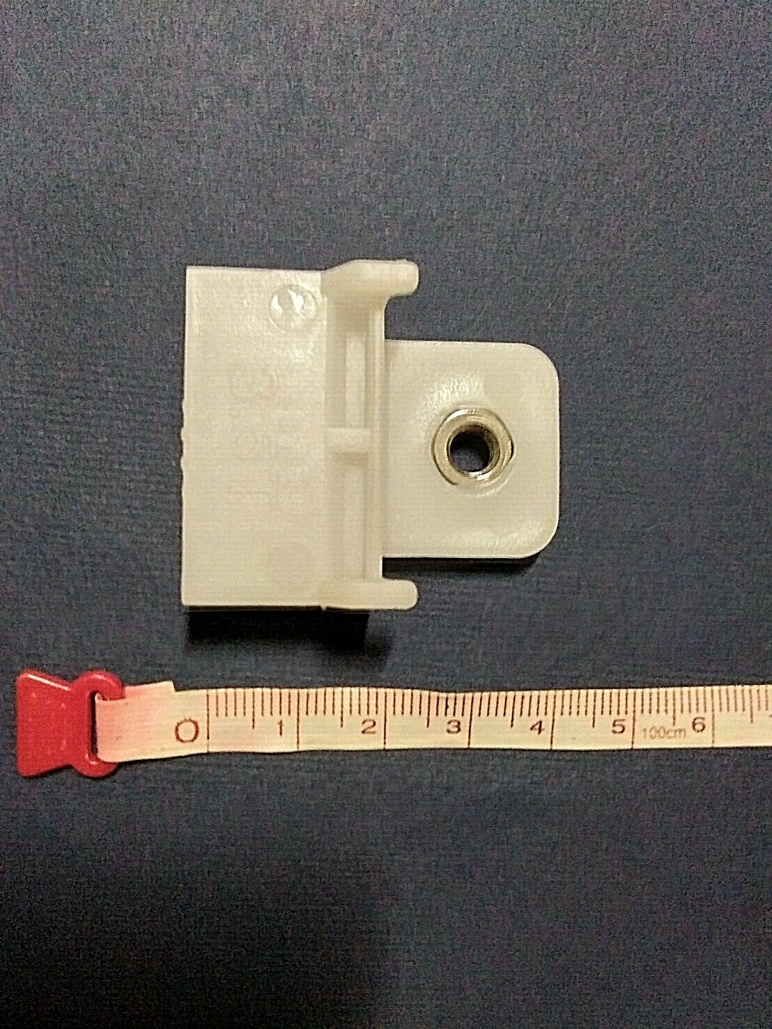 Door glass window track clips for Isuzu Rodeo D-Max Holden Trooper ...