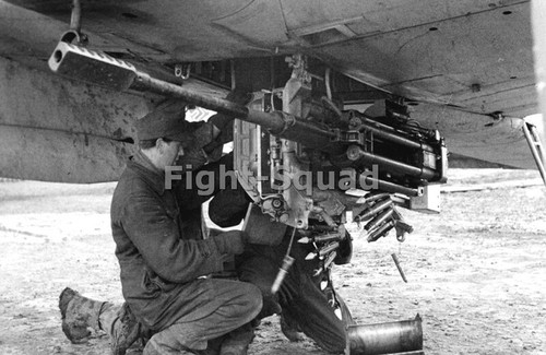 WW2 Picture Photo German Ground-attack 30mm aircraft Henschel Hs 129 ...