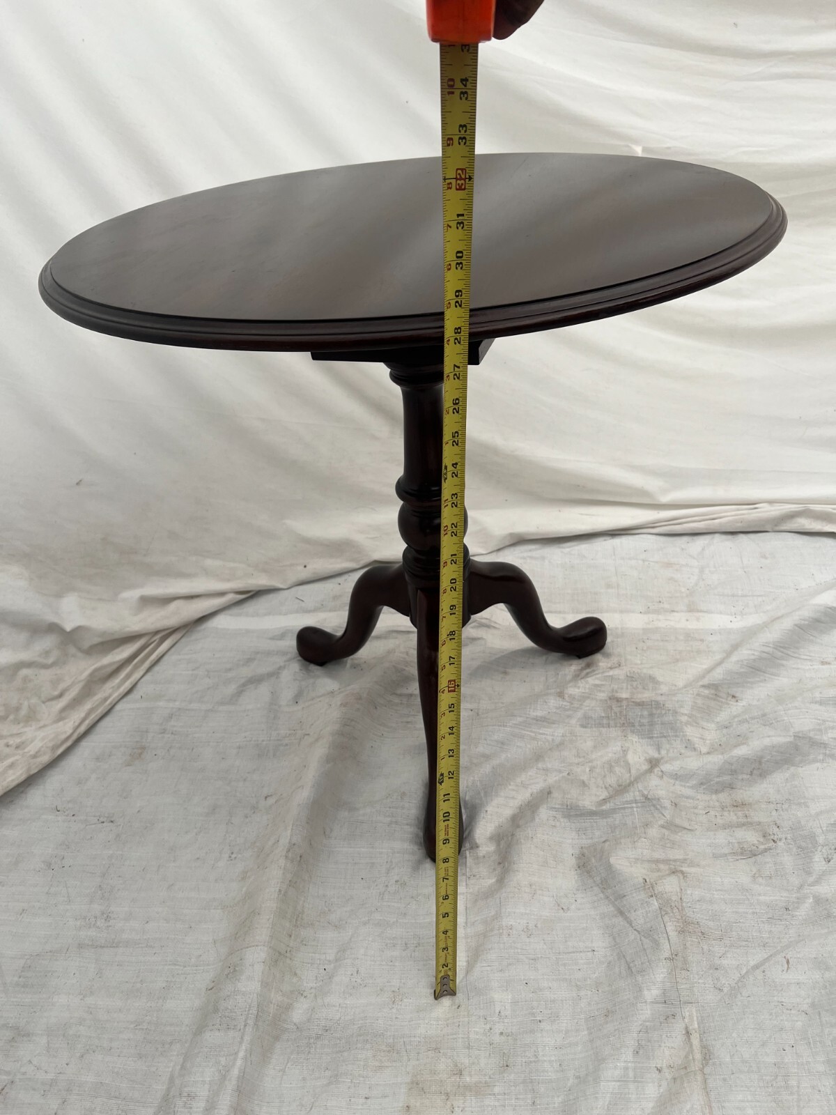 Vintage Ethan Allen Round Tea Table Spinning pedestal Mahogany Entry ...