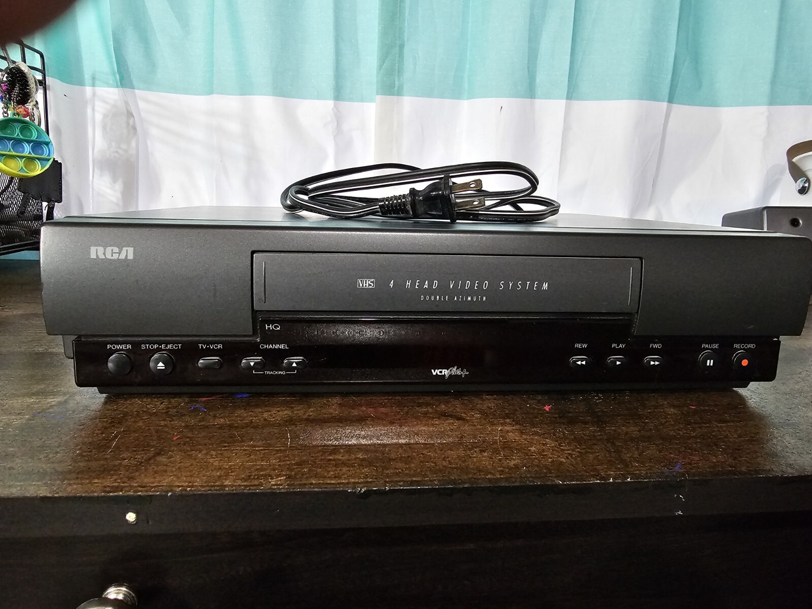 RCA Model VR524 4 Head VHS VCR Video Cassette Recorder TESTED WORKS NO ...