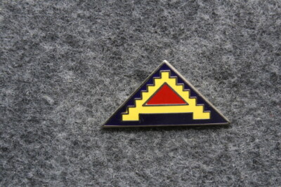 Military Hat Pin: Seventh United States Army Pin (1-1/4") Pyramid of ...