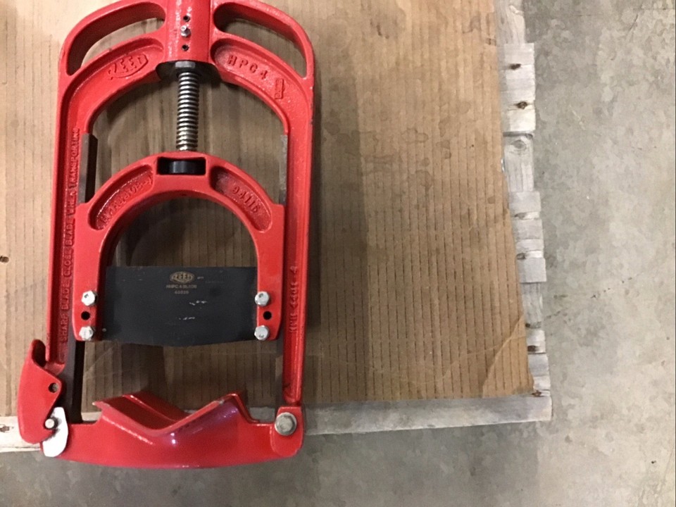 Reed Mfg 04605 HPC4+ Guillotine Pipe Cutter for PE Pipe, 1-1/2" - 4 ...