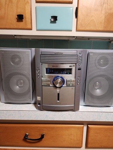 Sharp XL-MP130 Micro Component Stereo System 5 Disc CD Changer + Tape ...