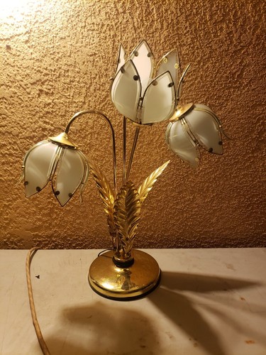 Vintage Hollywood Regency White Glass Lotus Floral Table Lamp with Gold ...