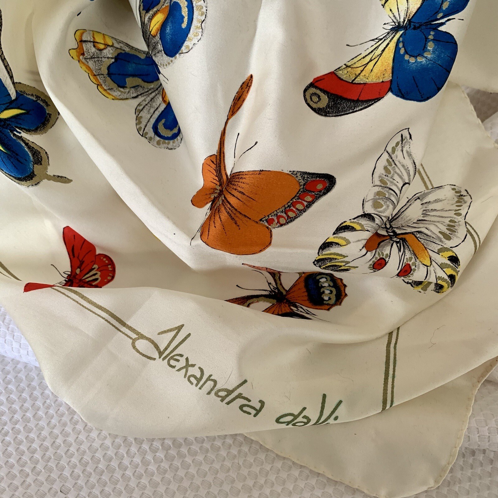 Alexandra Da Vinci Contessa Di Roma white Silk Scarf … - Gem