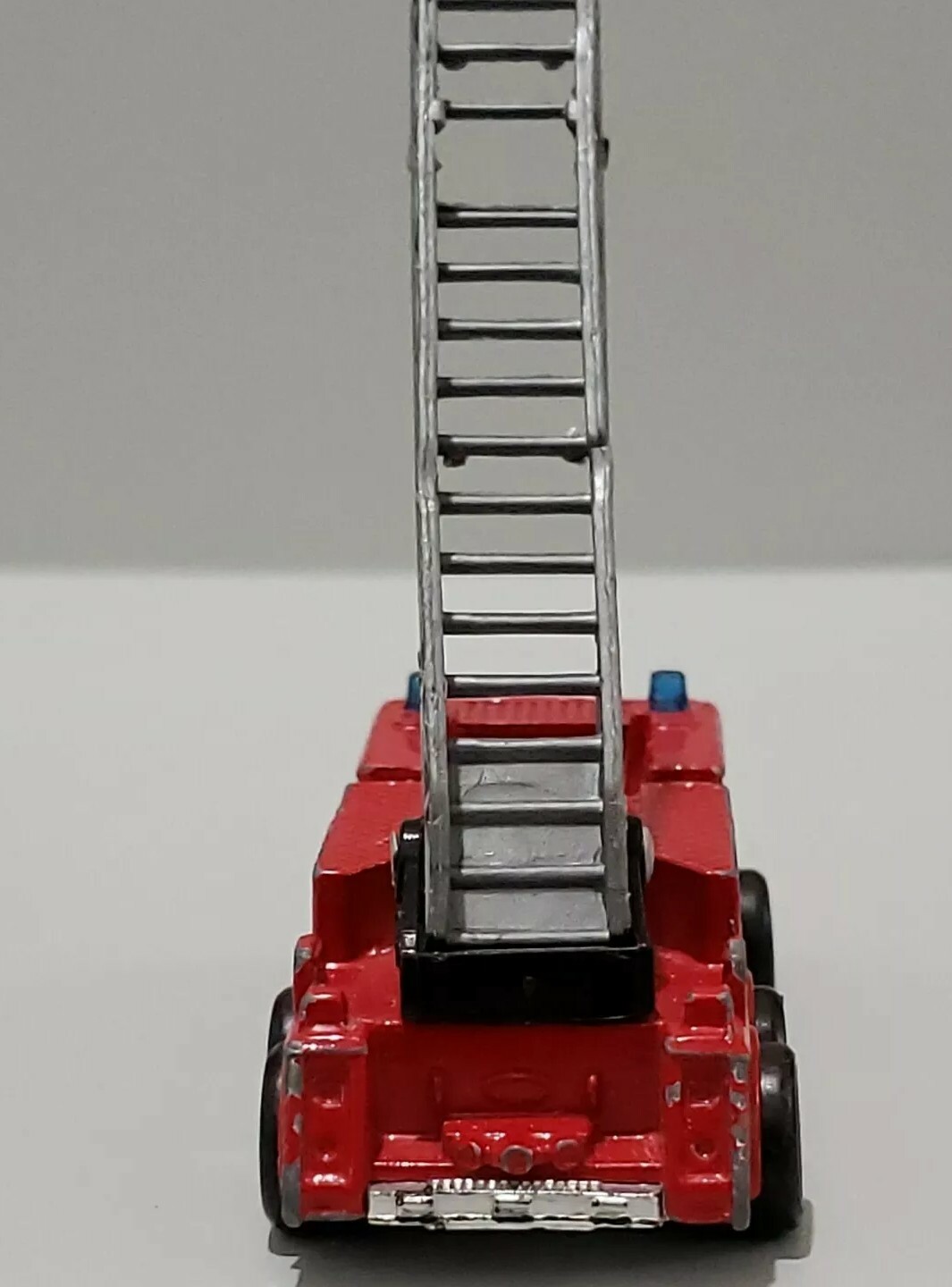 Matchbox Fire Engine 1982 Red with Gray Moving Ladder | eBay