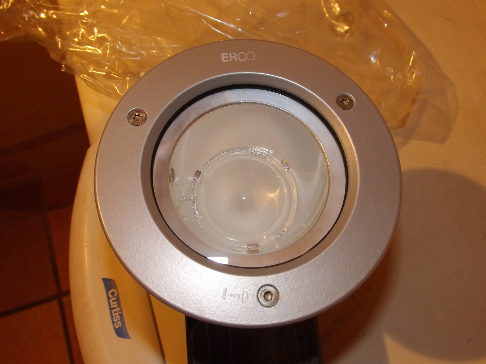 bis zu 9x Erco Downlight -Deckeneinbau - LED fähig - IP65 - NEU - 81012 ...