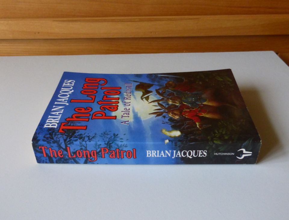 THE LONG PATROL Brian Jacques(Redwall) - W.H. Smith Exclusive Paperback ...
