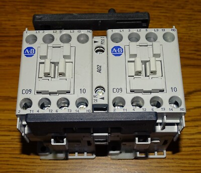 Allen Bradley 100-C09E*10 reversing contactor - 24 VDC coil, motor ...