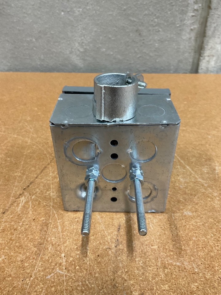 Hubbell Twist-Lock Receptacle 50A 250V 3Ø CS8369 w/ Hubbell 7.3 CU IN ...