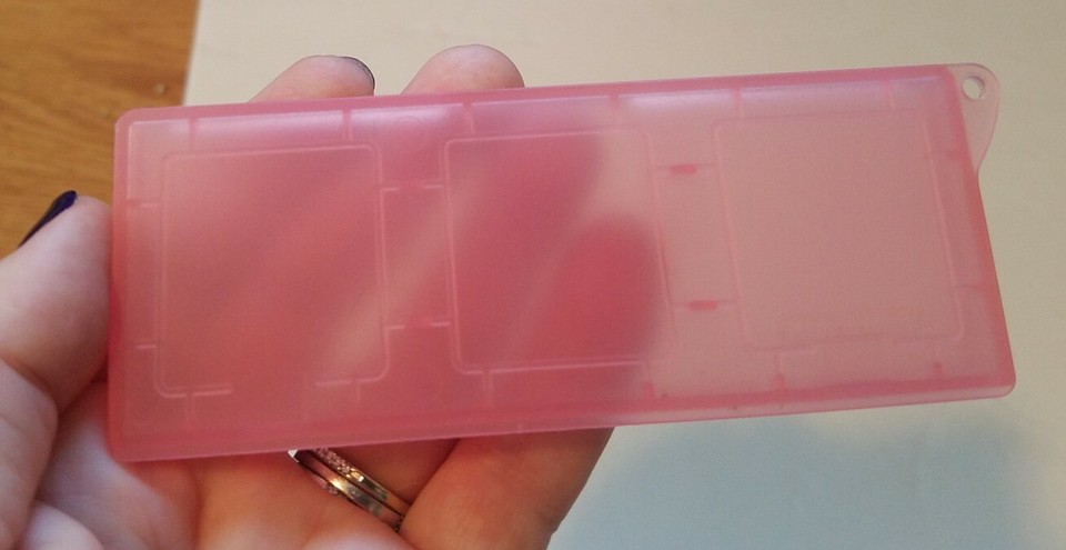 Nintendo DS Game Storage Case Holds three Games - Travel Case - red ...