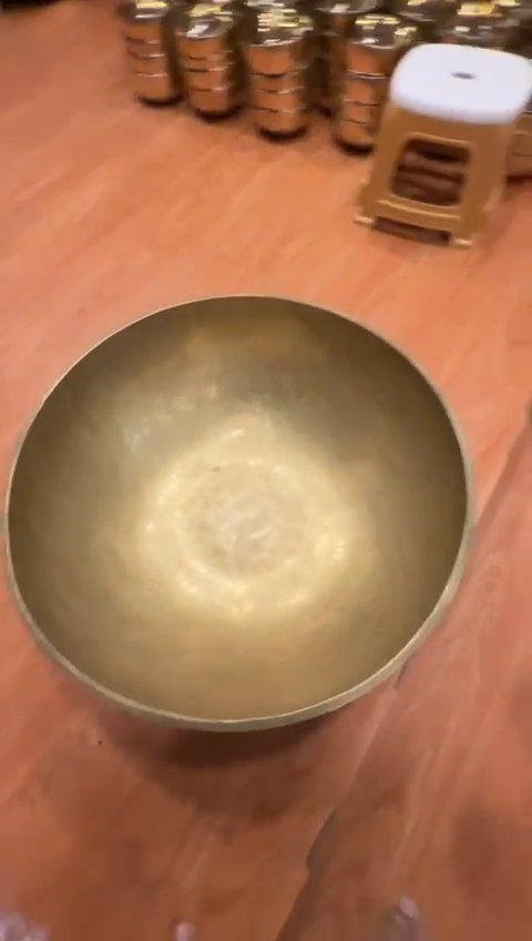 50cm FOOT SINGING BOWL FOR WHOLE BODY THERAPY NEPAL FREE SHIPPING | eBay