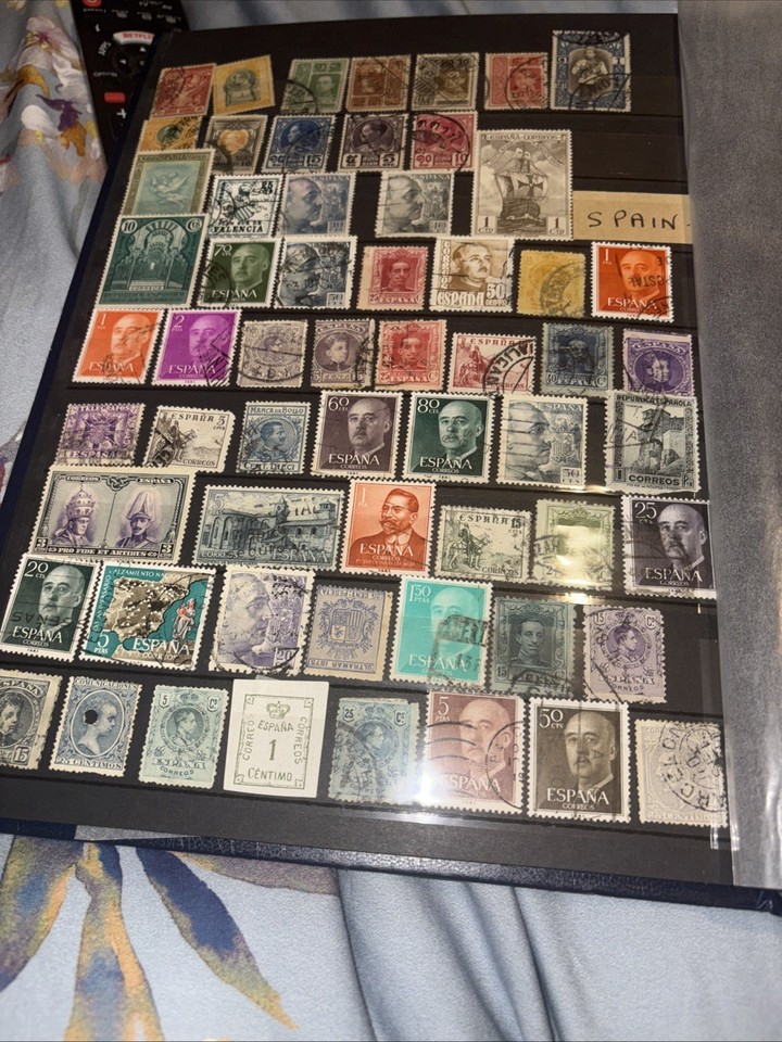 Stamp Albums With Mixed Amount Of Stamps Did Different Stamps | eBay UK