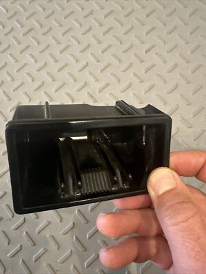 1994 - 2006 Mercedes Benz Pop Out Ash Tray Insert Assembly 202-810-00 ...
