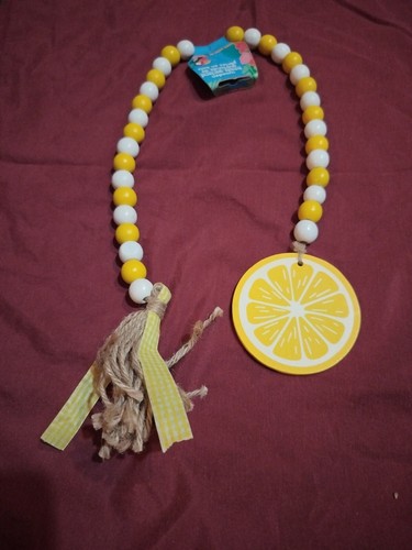 Lemon Slice Bead 24" Yellow and White Garland | eBay