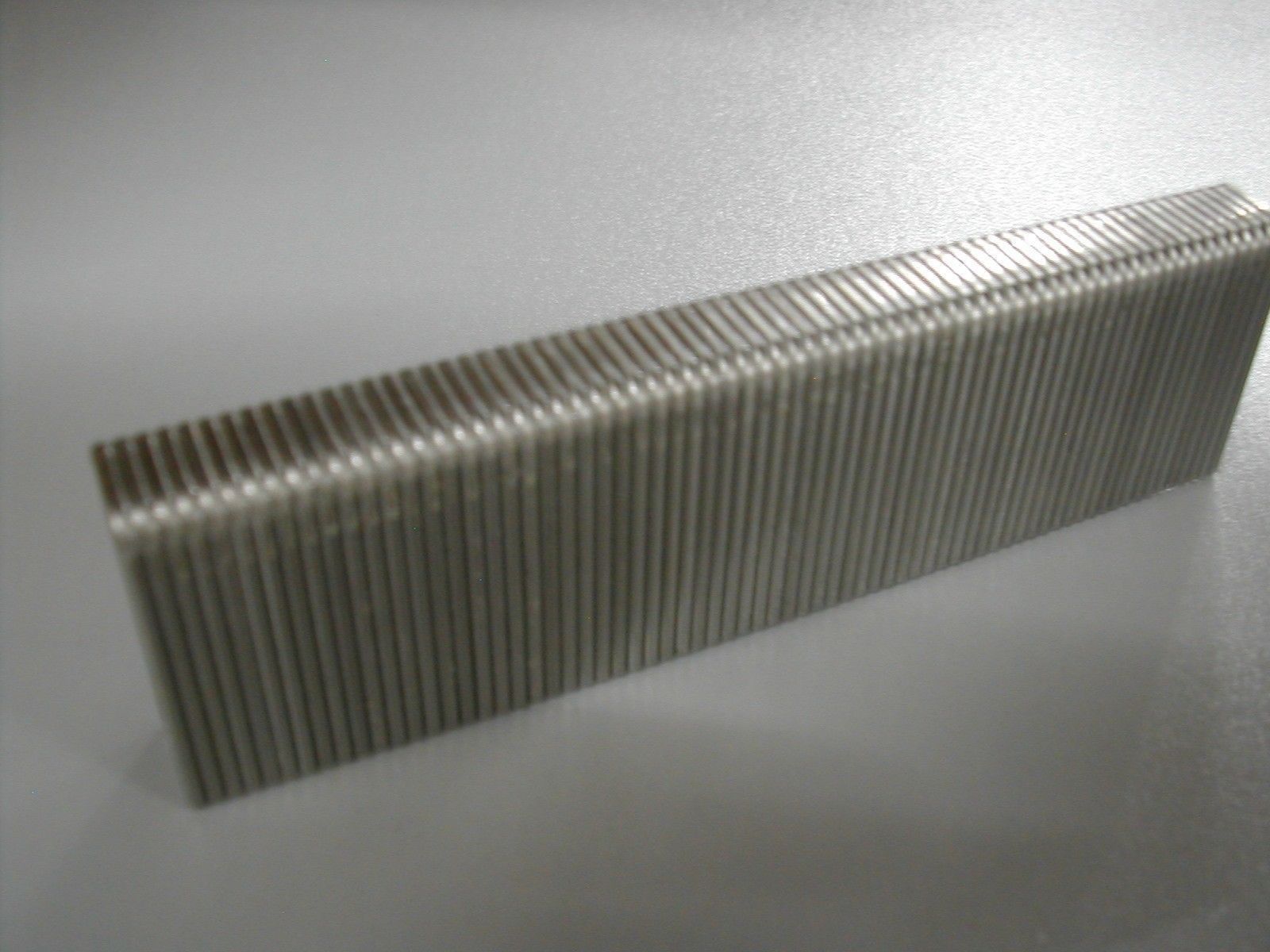 Spotnails 7610PS Stainless Steel Staple 16 Gauge Med Crown 1 1/4" S4 ...