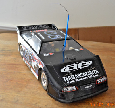 Team Associated RC18 Late Model Race Car with Charger and XP3-SS ...