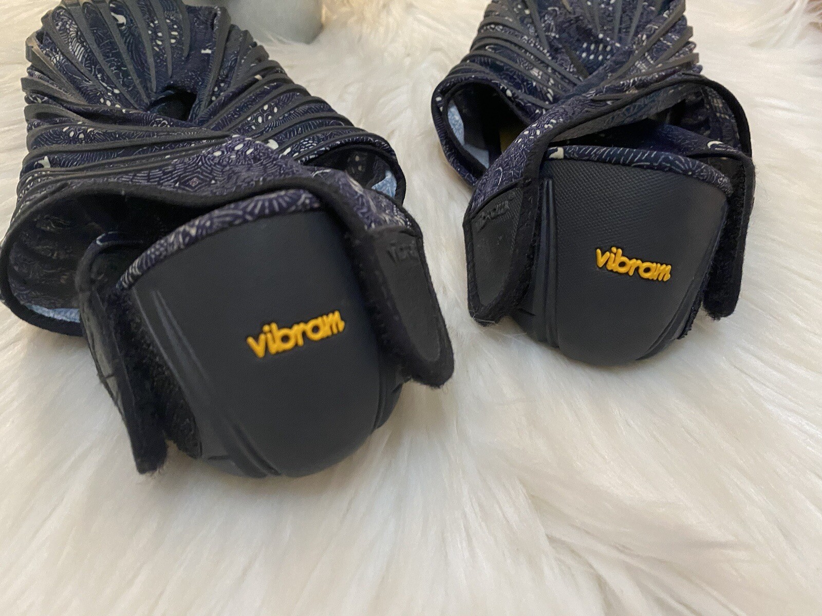 Vibram Furoshiki The Wrapping Sole Shoes Blue White S… - Gem