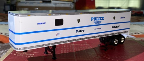 Kitbash 1/64 Freightliner Mobile Command Post NYPD NEW YORK POLICE ...