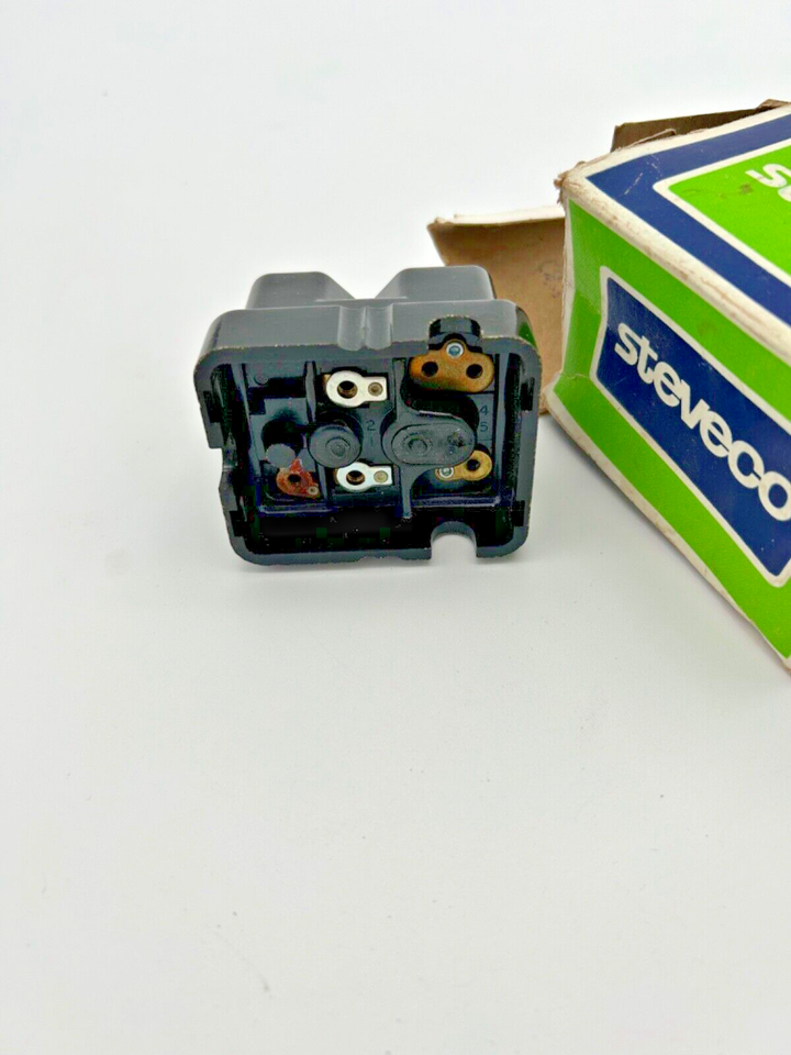 Steveco Essex 90-17 Potential Relay RBM TYPE 128000 AS-IS see ...