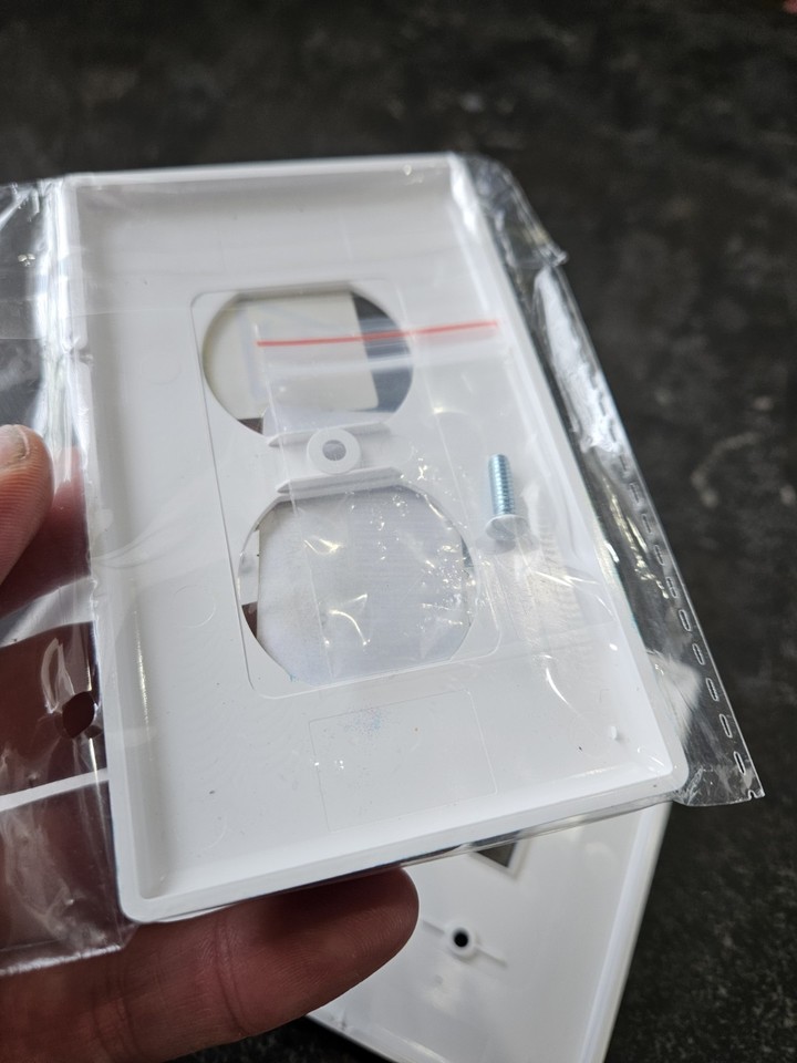 Green Eucalyptus Leaf 3 Gang Light Switch Cover Decorative Triple ...