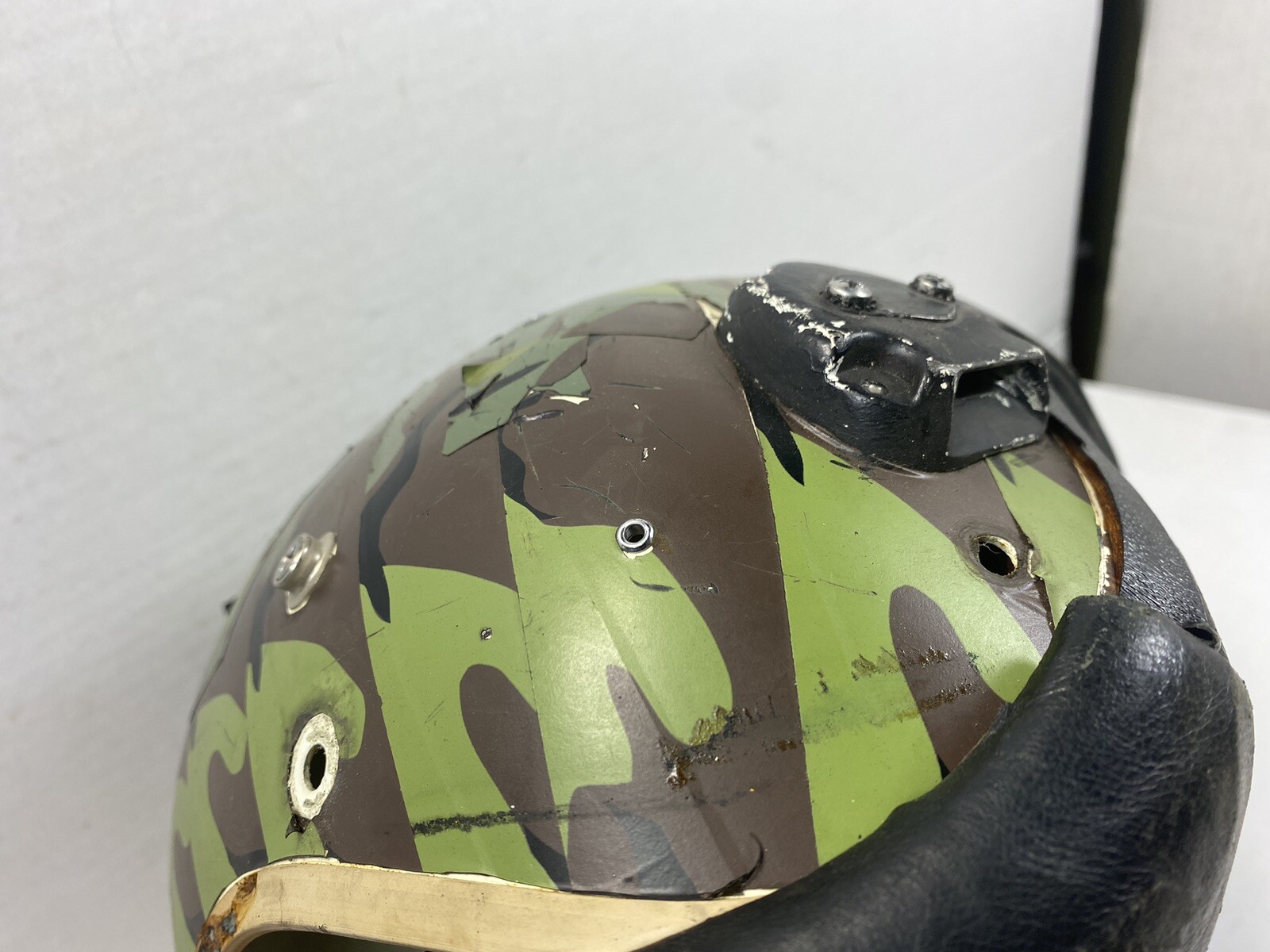 B-52 Camo Hgu-26 Flight Helmet Shell, used-demil Large Carswell Tags | eBay