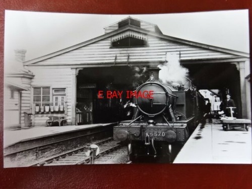 PHOTO FROME RAILWAY STATION GWR LOCO NO 5570 1934 | eBay
