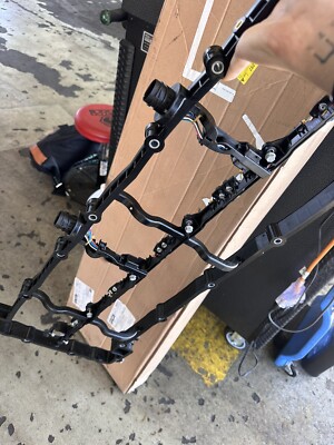 Detroit Diesel DD13 Injector Harness Frame | Detroit Diesel