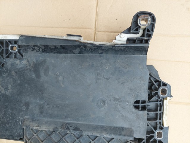 MINI Cooper - One F56 F57 B38a12a Battery Holder Carrier Mounting ...