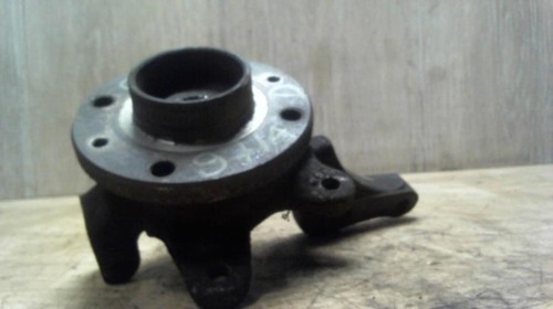 Moyeu avant droit RENAULT CLIO 1 7700719140 | eBay