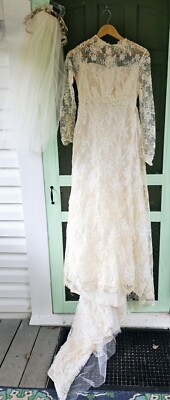 Vintage 1950s Corpse Ghost Bride Wedding Gown & Veil Halloween Costume ...