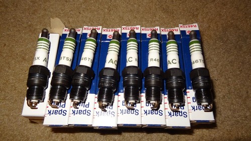 Set of 8 AC R46TSX spark plugs. Pontiac, Buick, Olds. LeSabre, Grand ...