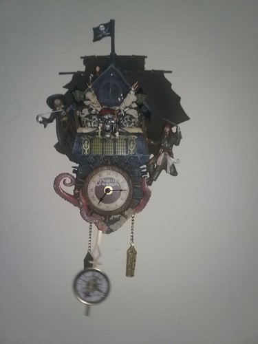 Disney Pirates of The Caribbean Illuminated Bradford Exchange Cuckoo ...