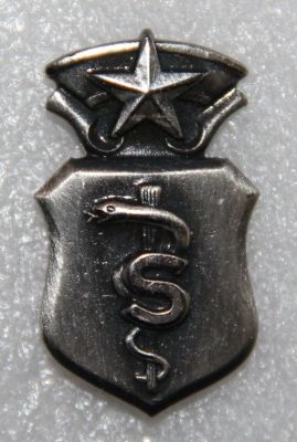 VINTAGE US. AIR FORCE MASTER BIOMEDICAL SCIENCE CORPS UNIFORM INSIGNIA ...