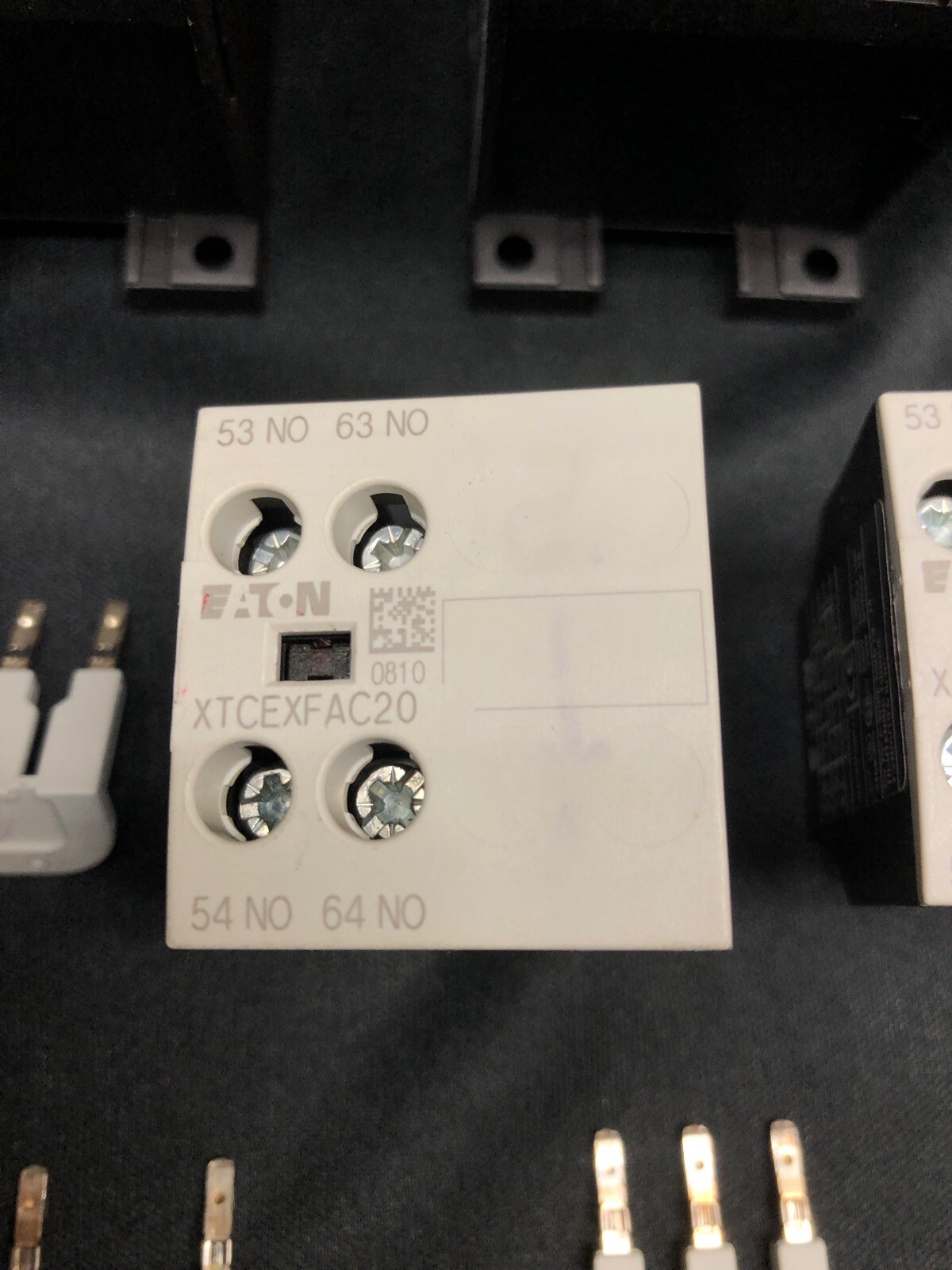 Eaton Contactor Assembly Lot XTCE007B01 (x2) XTCEXFAC20 (x2) | eBay