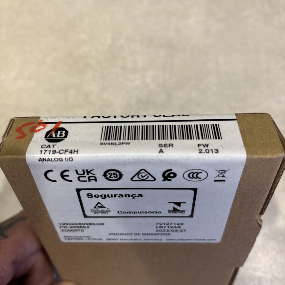 NEW FACTORY SEALED! ALLEN-BRADLEY 4 CHANNEL HART ANALOG MODULE 1719 ...