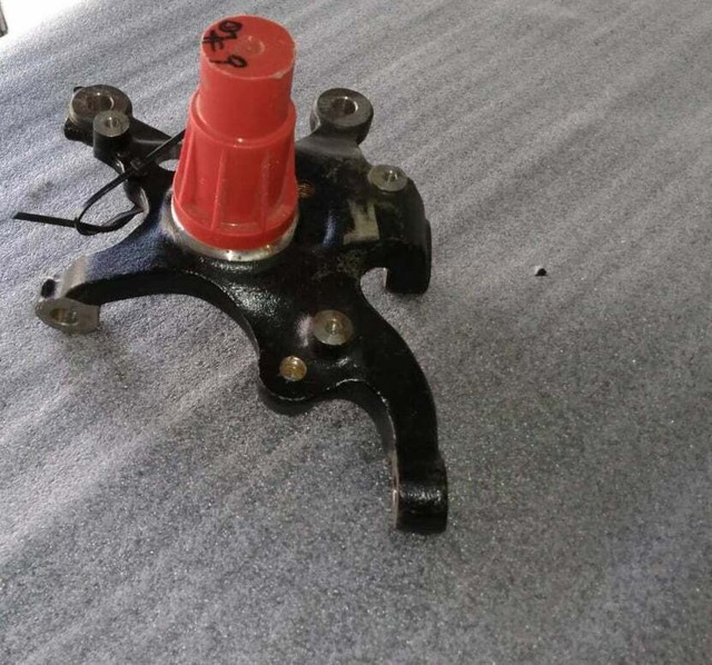 1992-2002 BMW Z3 3 Series Left Front Steering Knuckle King Pin ...