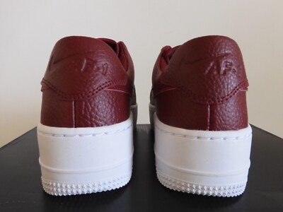 WMNS NIKE AIR FORCE 1 AF1 SAGE LOW TEAM RED-NOBLE RED SZ 6 [AR5339