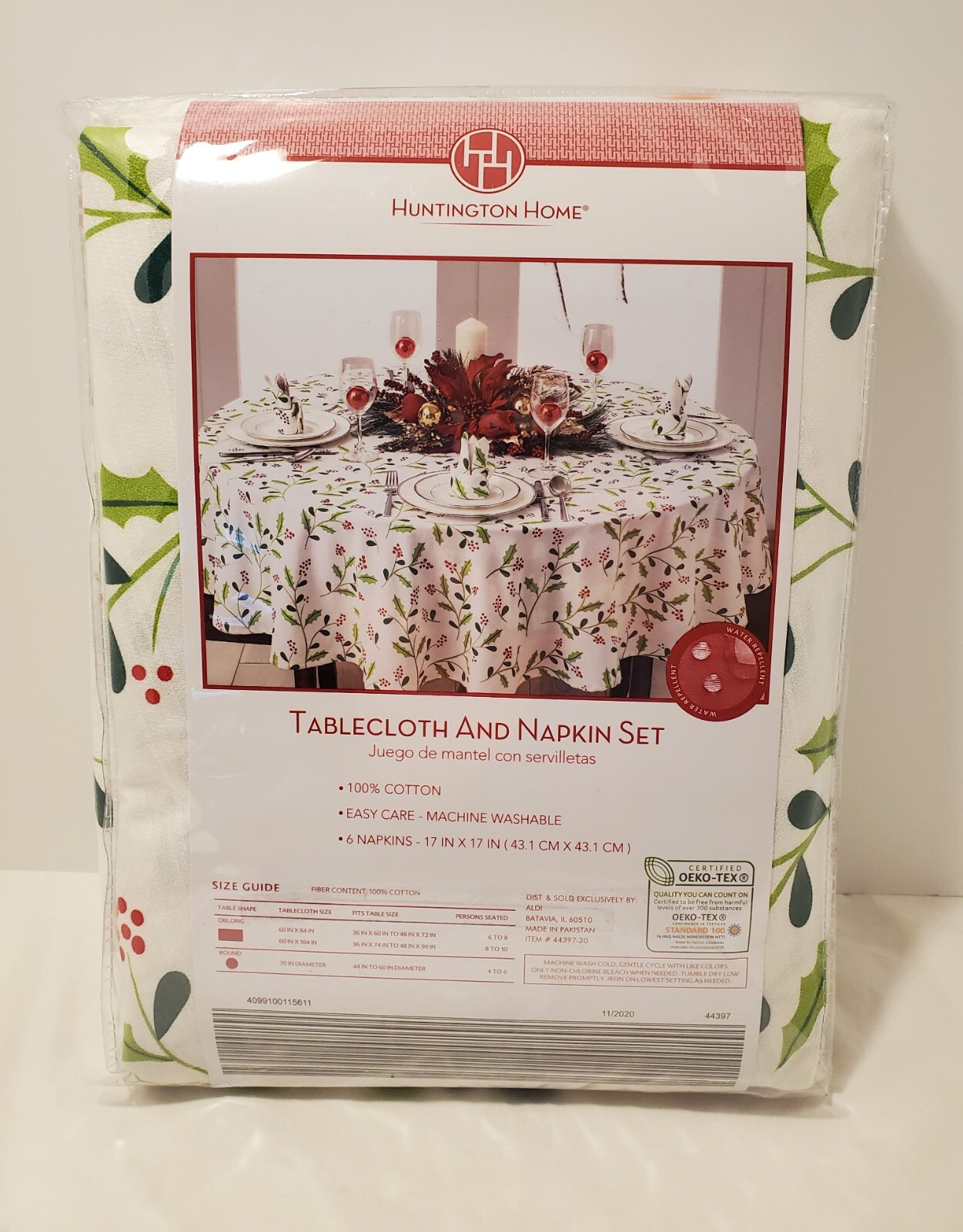 Huntington Home Holly & Berries Fabric Tablecloth & 6 Napkin Christmas ...