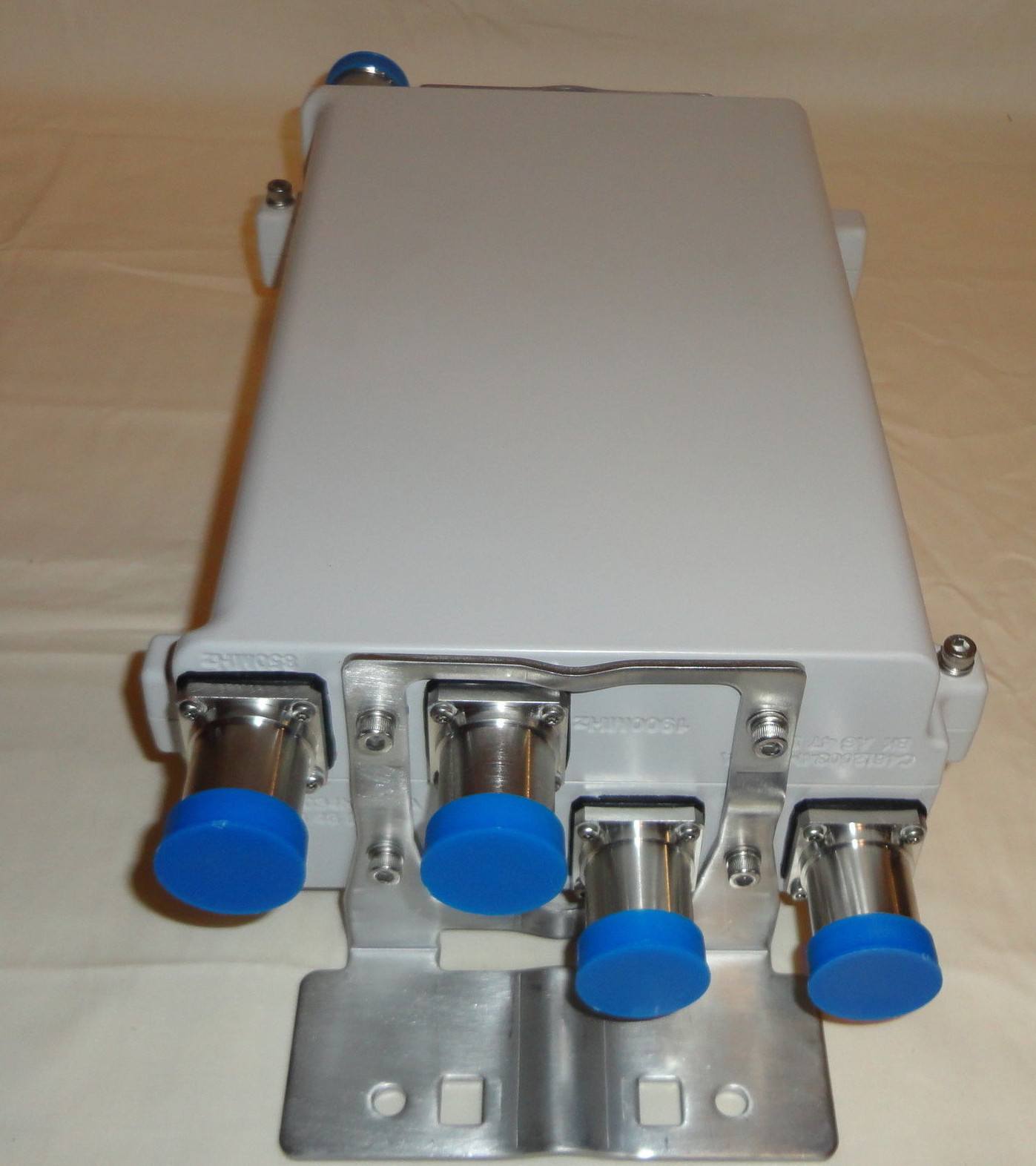 ANDREW E15S09P78 TOWER MOUNTED AMPLIFIER 1900/700-850 BYPASS AISG NEW ...