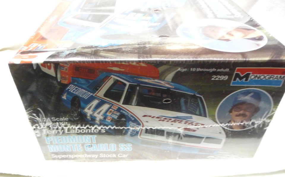 Terry Labonte's Piedmont Monte Carlo SS Monogram 1:24 Model Kit #2299 ...