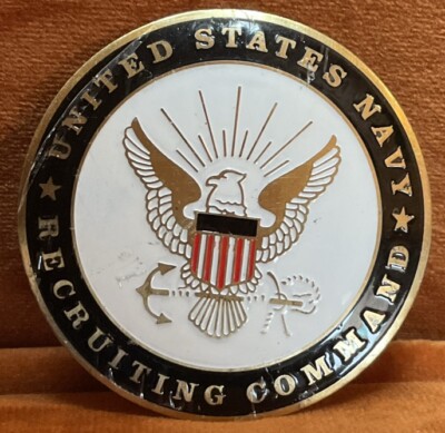 Vintage United States Navy USN Recruiting Command Enameled Badge Pin ...