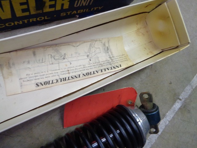 NORS Monroe Load Leveler Rear Shock Absorber 63 64 Chevy AC Tractor ...