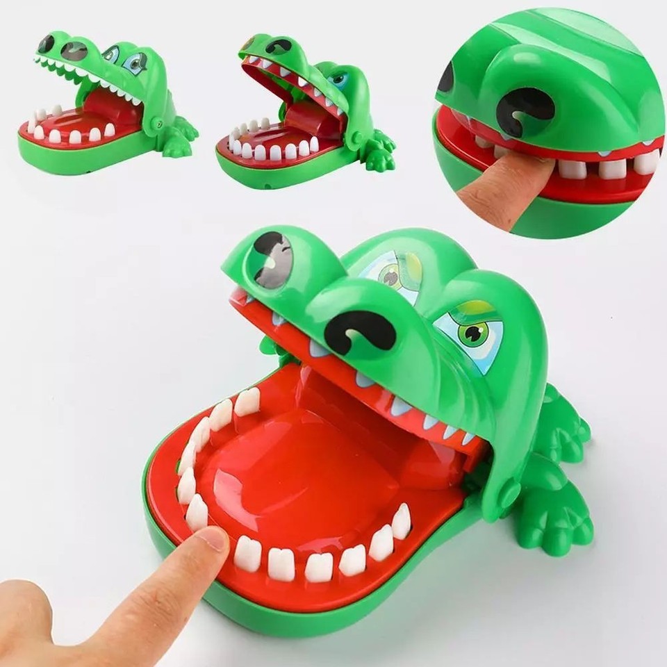2 x Crocodile Finger Snapping Game Children's Toy Prank Party Game ...