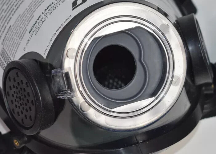 SCOTT Safety AV-3000 Medium Full Facepiece Respirator Mask for sale ...