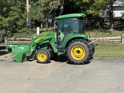 2012 John Deere 4520 Tractor w/ Loader 53HP MFWD 1,450 Hours Stock ...