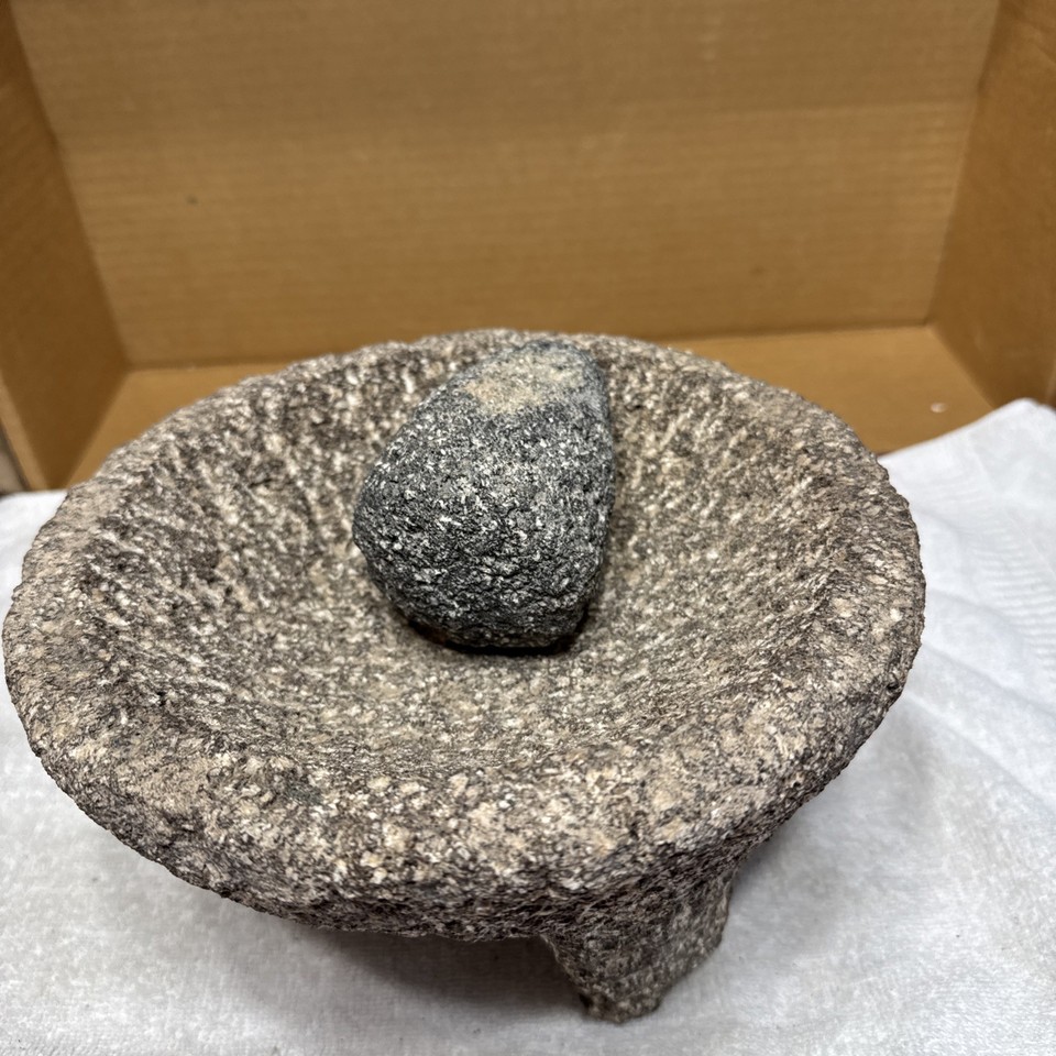 Vintage 8 3/4" Mexican Authentic Lava Volcanic Stone Molcajete Mortar ...