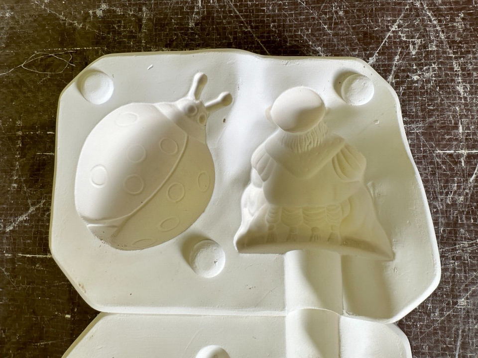 VINTAGE MOSS LANDING CERAMIC MOLD #CP-30 LADY BUG/OLD KING COLE | eBay