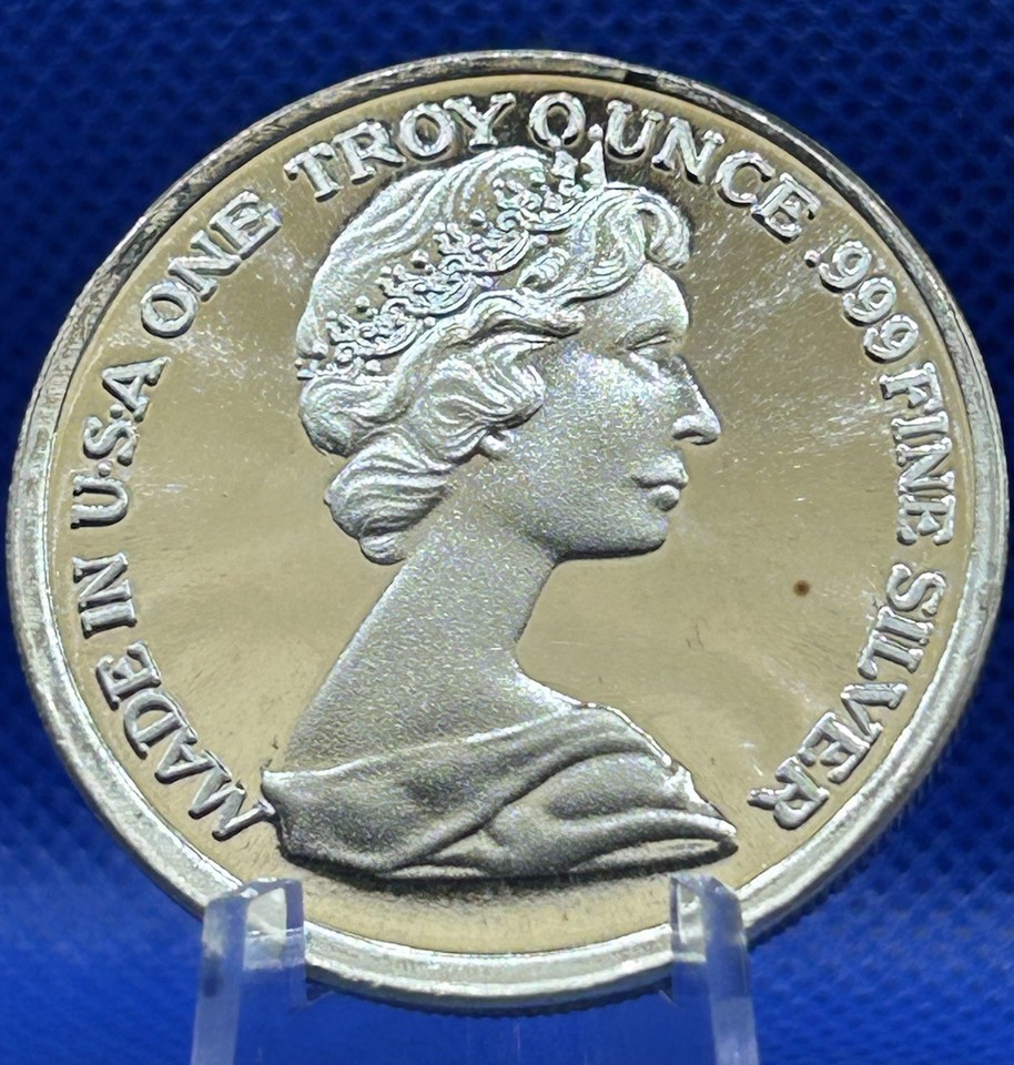 1987 AMC Silver Maple Leaf 1 oz .999 Fine Silver Round W/Queen ...