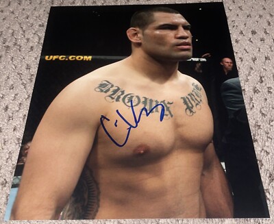 CAIN VELASQUEZ SIGNED 8X10 PHOTO AUTOGRAPH UFC MMA | eBay
